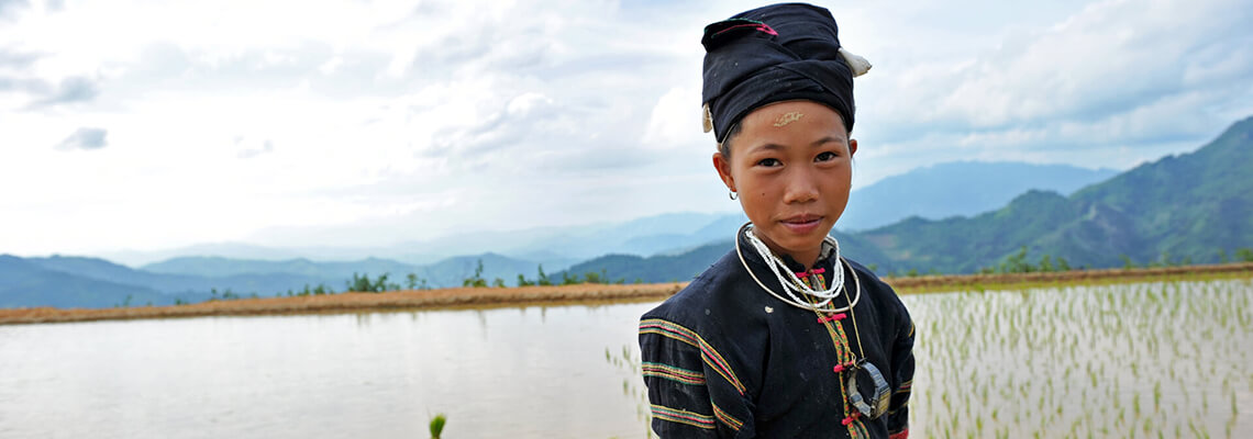 Merveilles du Viet Nam et à la rencontre des LoLo noirs